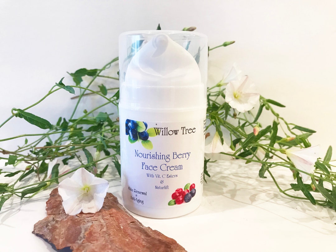 Nourishing Berry Face Cream - With Vitamin C Esters and Naturlift -1 ...