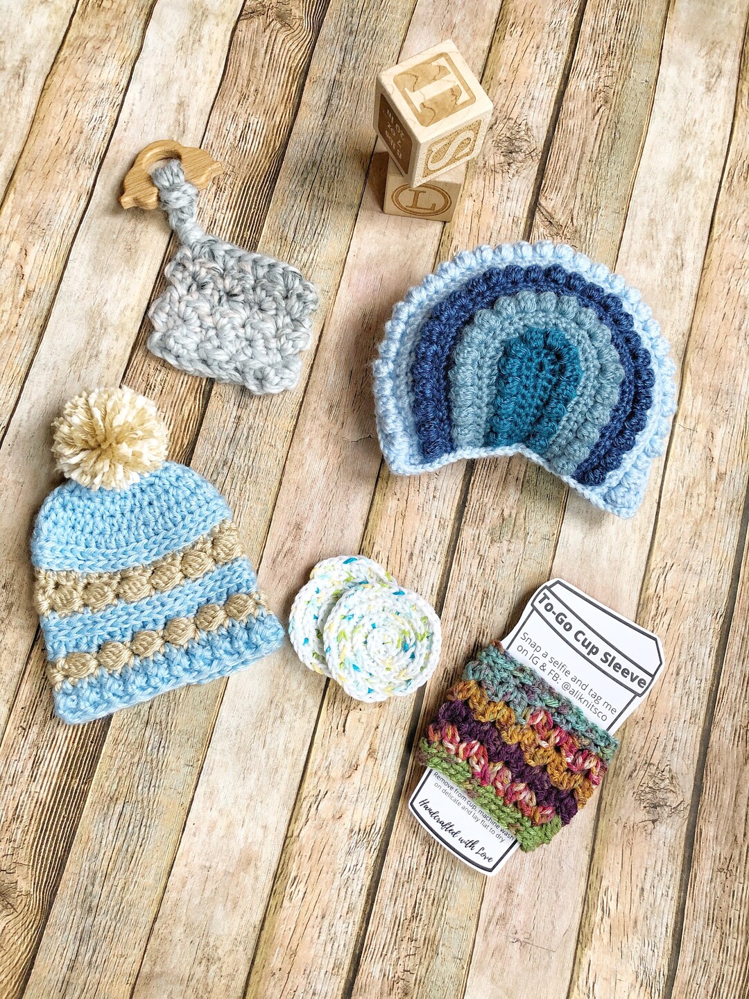 Blue Baby Shower Gift Set, Baby Boy Blue Rainbow, Crochet Yarn Rainbow ...