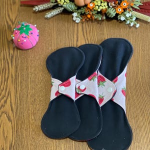 Set of 3 Strawberry Print Reusable Cloth Period Pads - Etsy