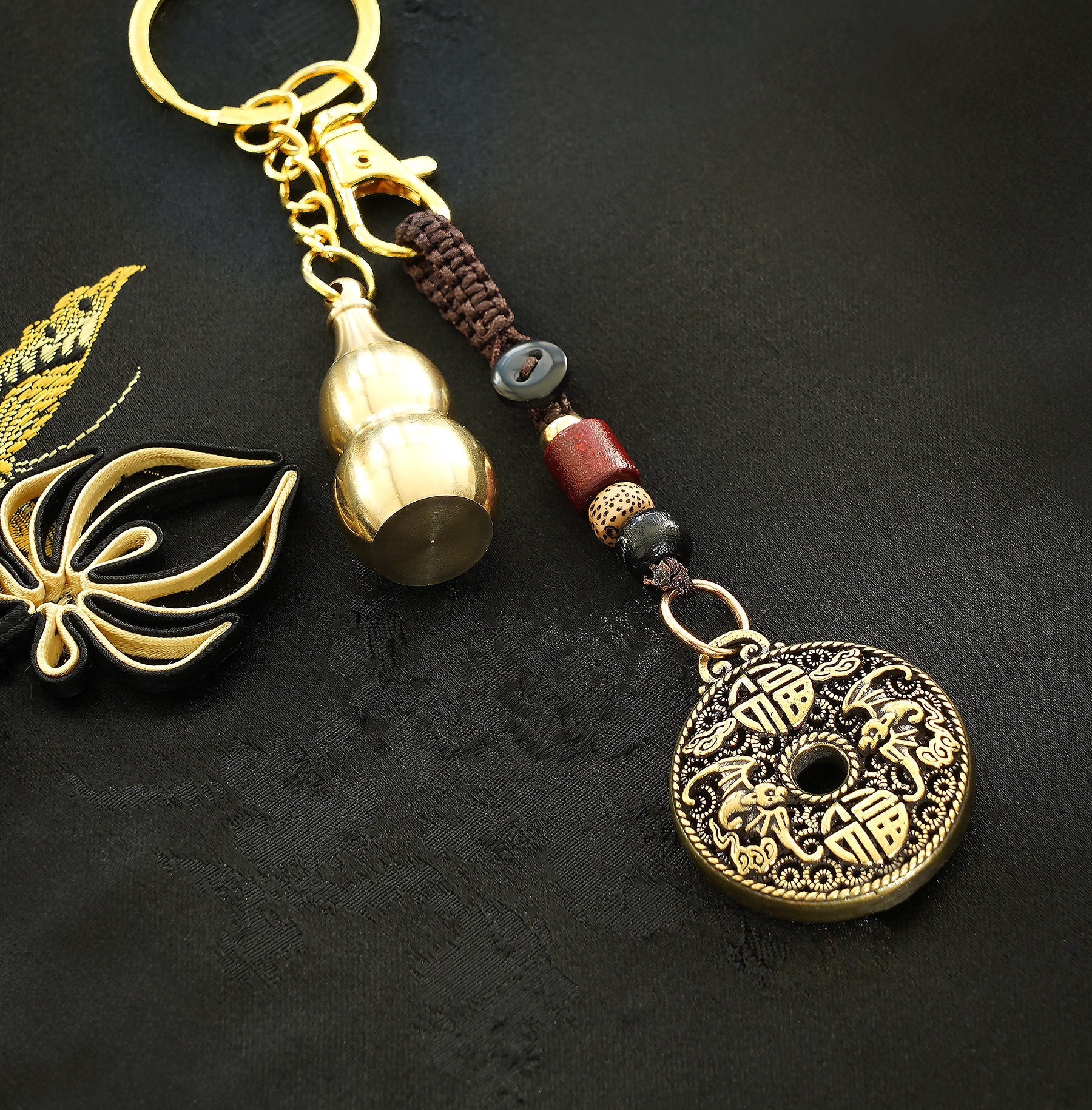 Feng Shui Double Bat Wu Lou Gourd Protection Keychain - Etsy