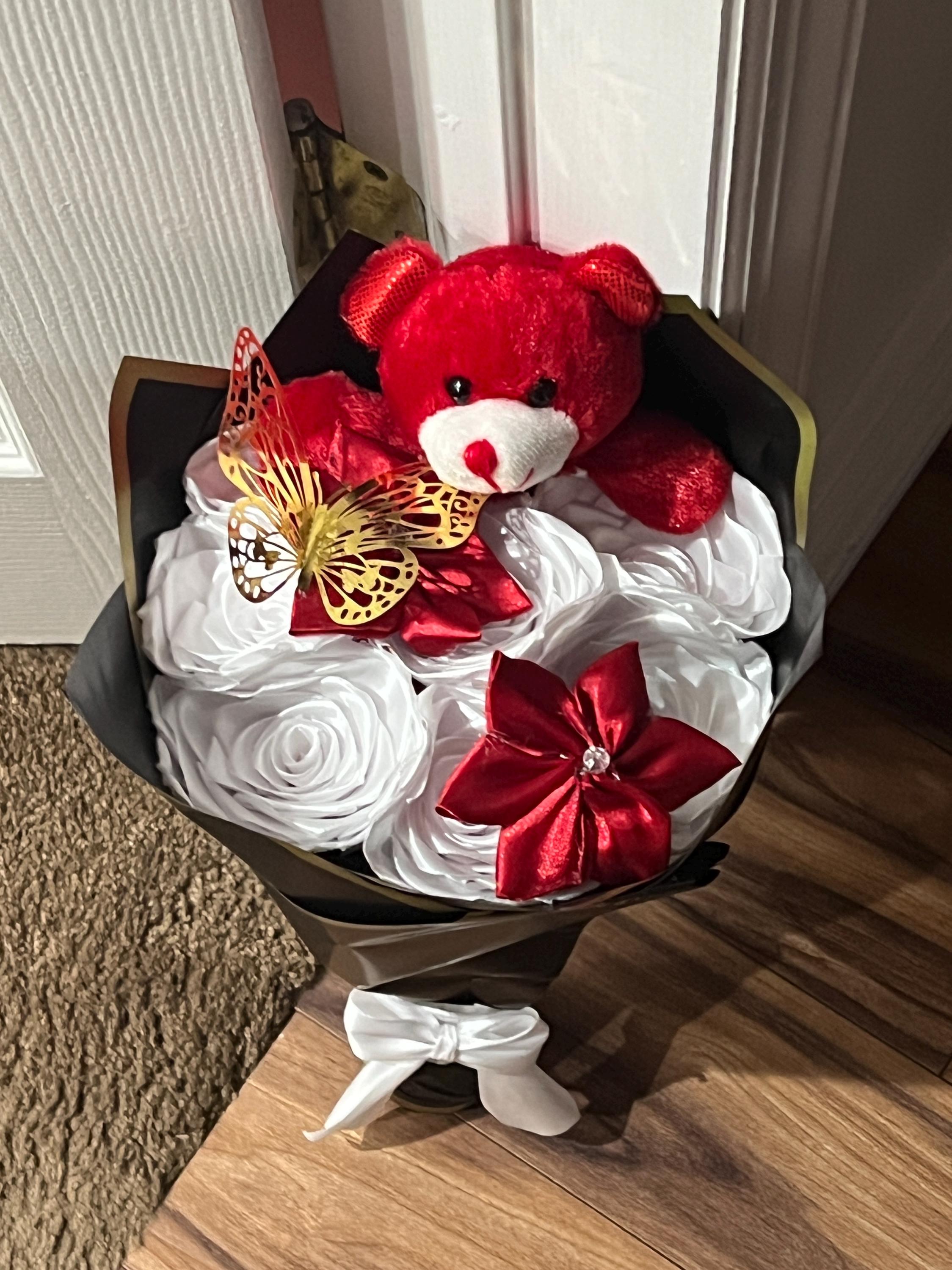 7 Count Red Plushy Eternal Rose Bouquet - Etsy