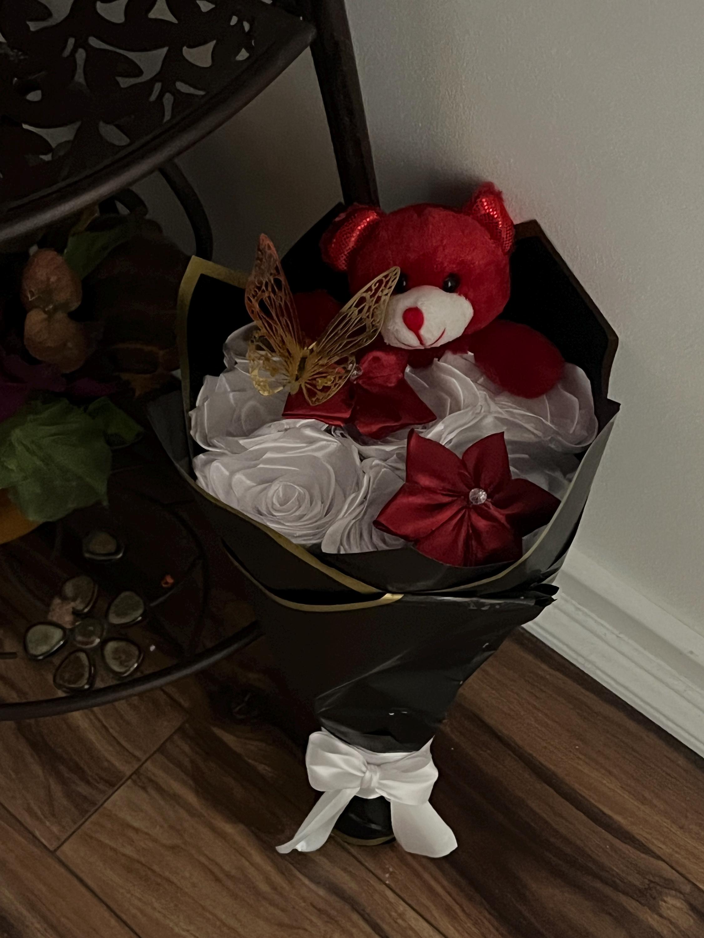 7 Count Red Plushy Eternal Rose Bouquet - Etsy