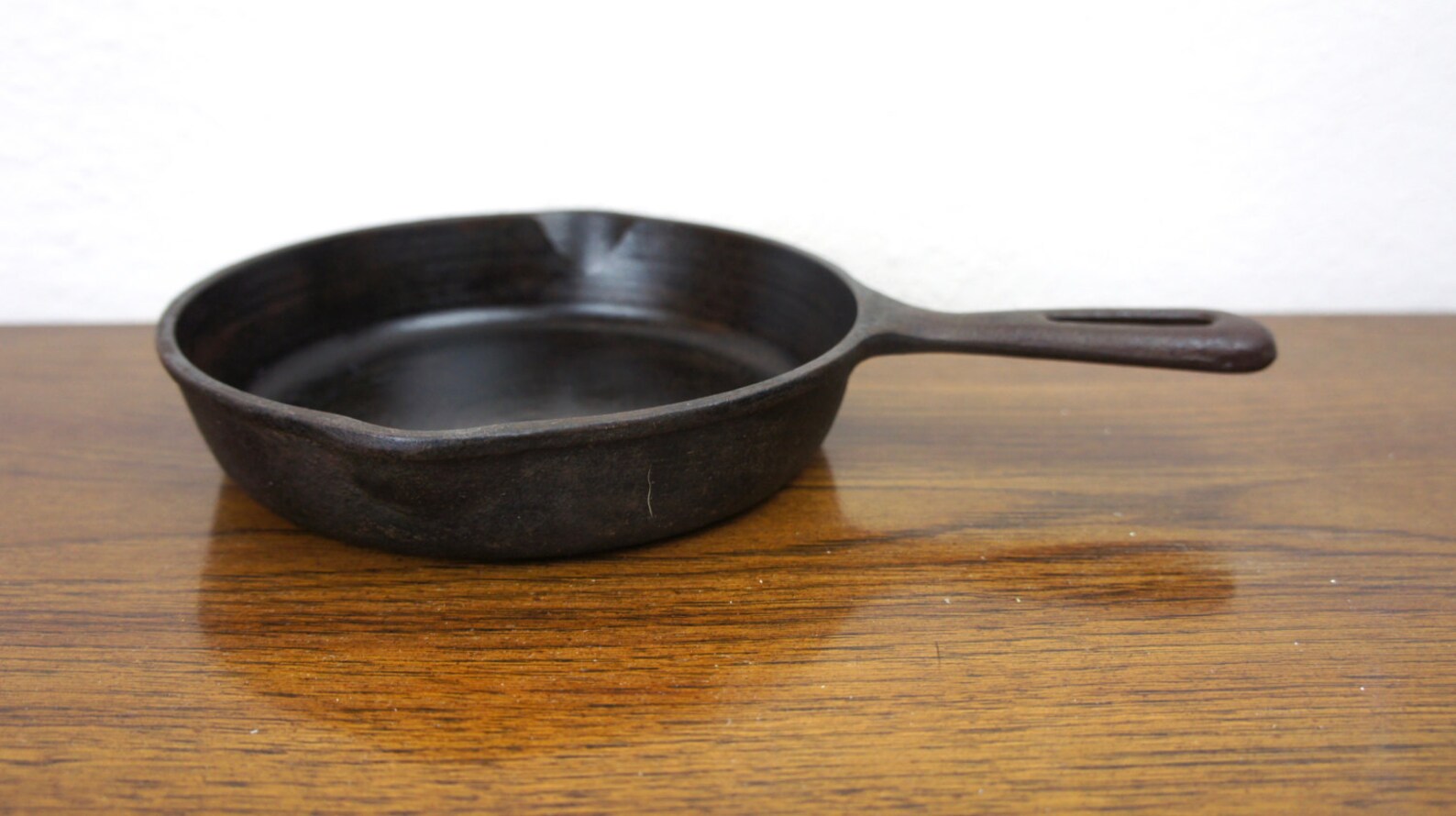 Vintage Small Black Cast Iron Skillet Bare Cast Iron Little | Etsy