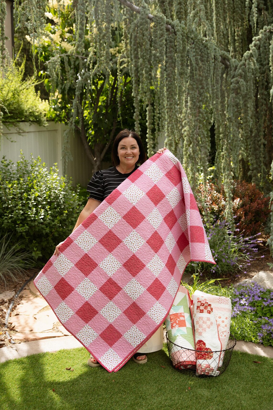 Strawberry Summer Ruby Star Society Easy to Make Gingham Picnic Quilt ...