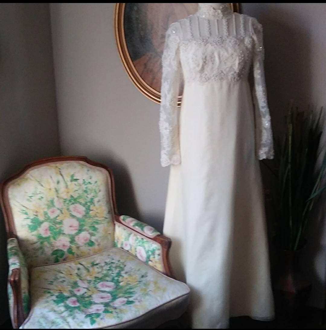 Priscilla presley wedding dress store