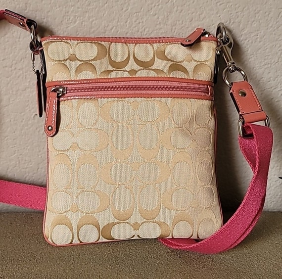 COACH Pink and Beige CC Signature Pink Floral Crossbo… - Gem