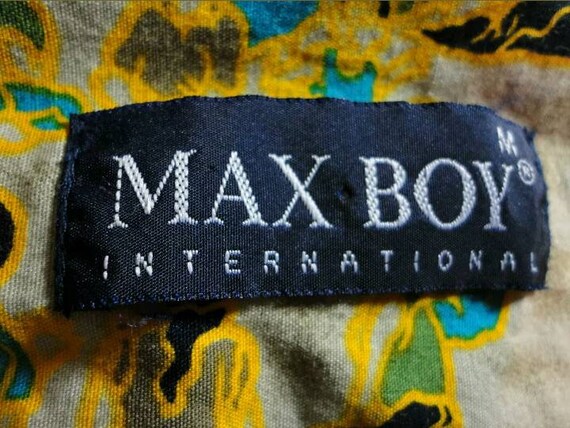 Max Boy International Mens Thailand Print Shirt. Medi… - Gem