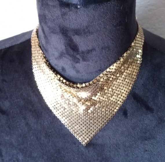 Rare! 70's WHITING & DAVIS Gold Toned Small Choker Bi… - Gem
