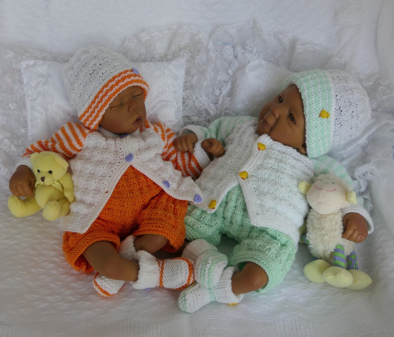 Unisex Baby Knitting Pattern. Pdf Download for a Gender Neutral Newborn ...