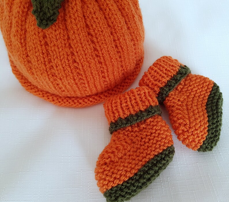 Knitting Pattern for Pumpkin Hat & Booties. Fall, Halloween. Baby or ...