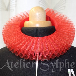 Red Fantasy Ruffle Neck Elizabethan Collar With Delicate Soft Horsehair ...