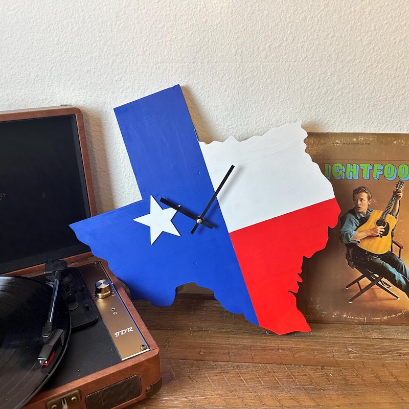 Wooden Flag Clock - Etsy