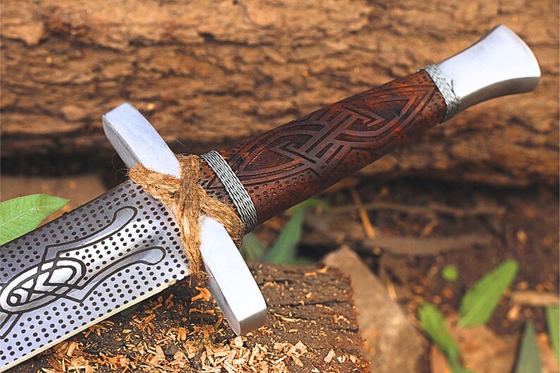 Hand-forged Castle Keep Viking Sword – Norse Medieval Decorative ...
