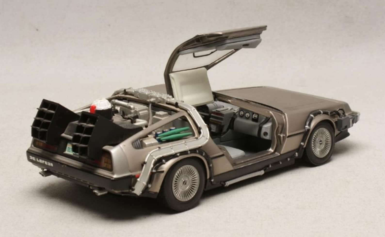 Back to the Future Delorean Model Car | 1:18 Scale Die-cast | Working ...