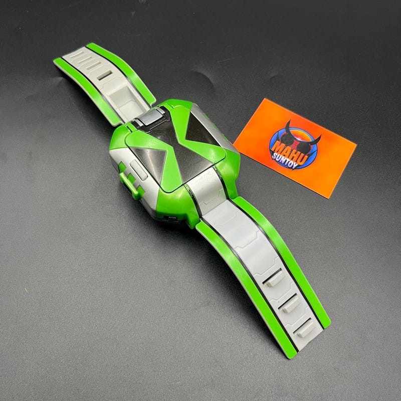 Omnitrix Replica - Etsy