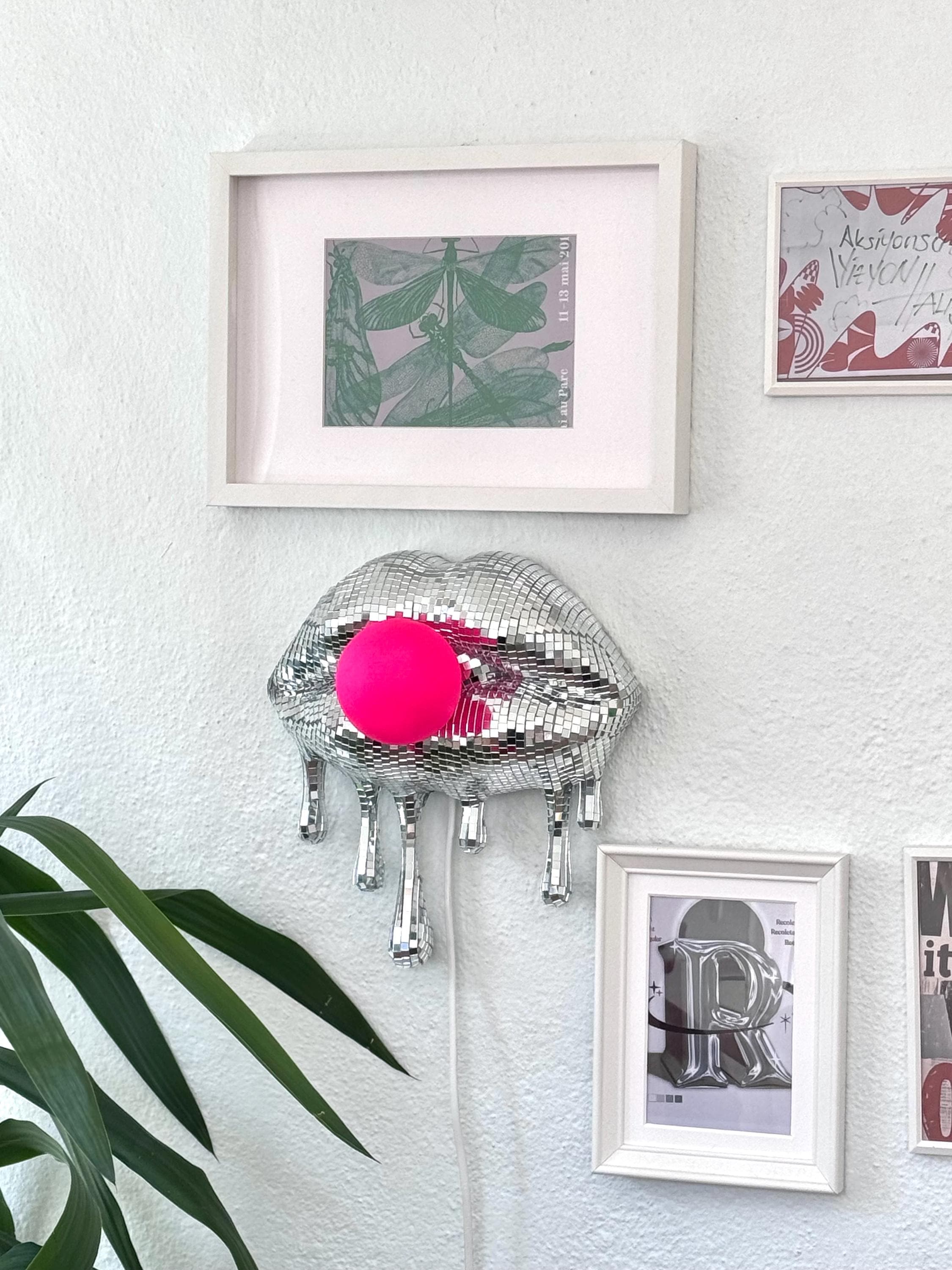 Disco Ball Dripping Lips Wall Lamp – Mirror Mosaic Pop Art Plug-in Wall ...