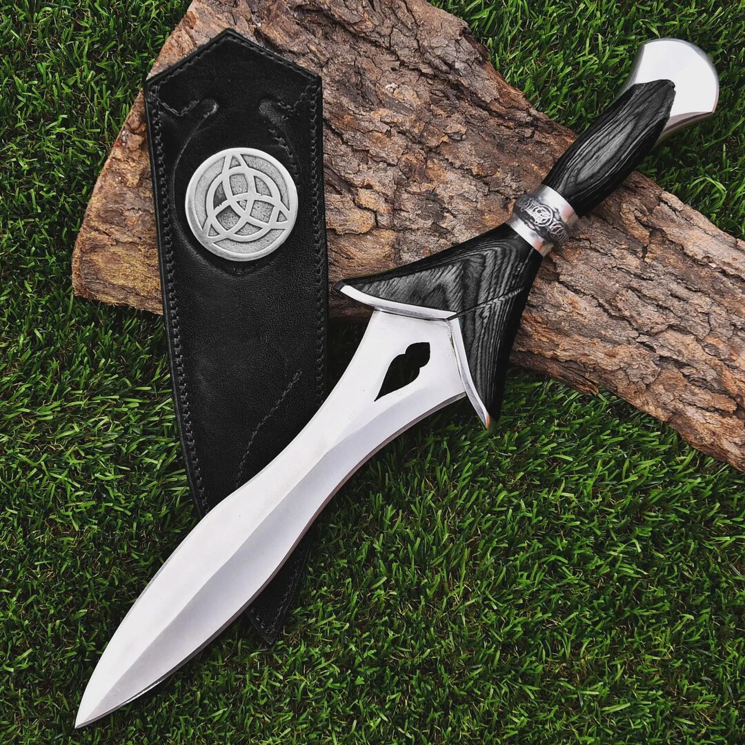 Handmade Dagger With Black Wood Handle & Celtic Sheath | Collector’s ...