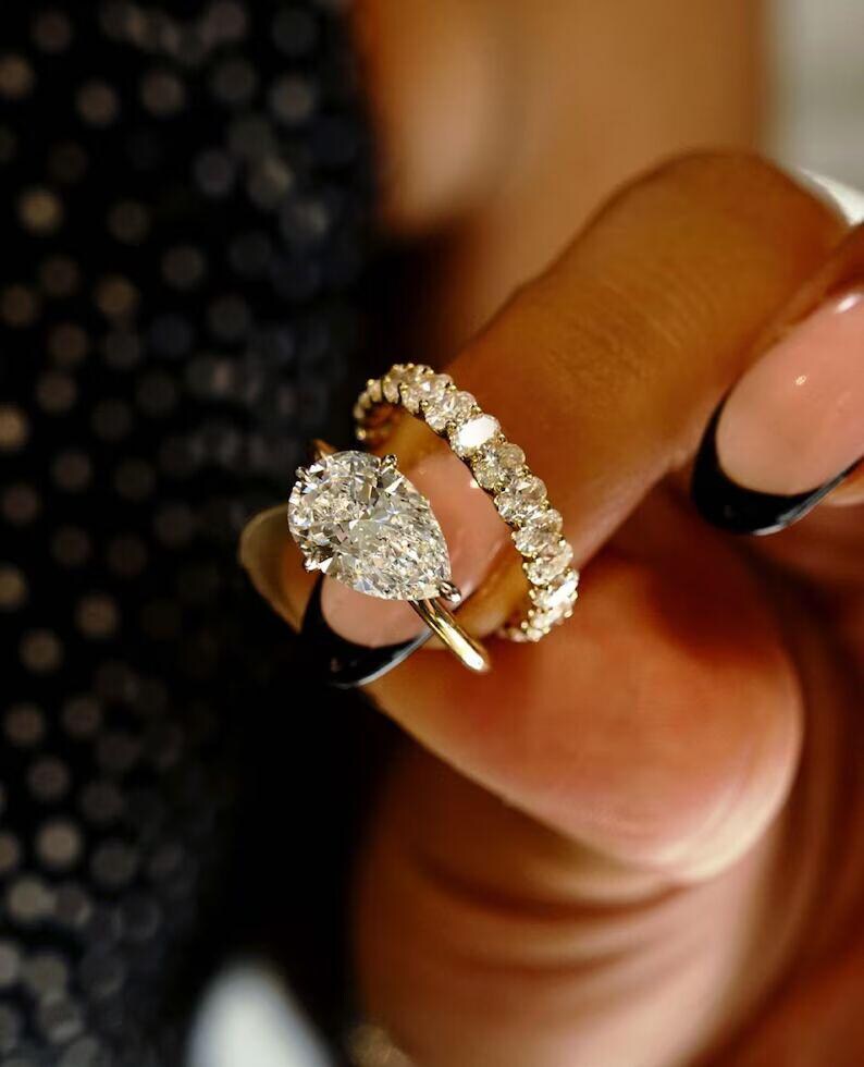 2.50 CT East West Pear Solitaire Engagement Ring, East to West Pear Two ...