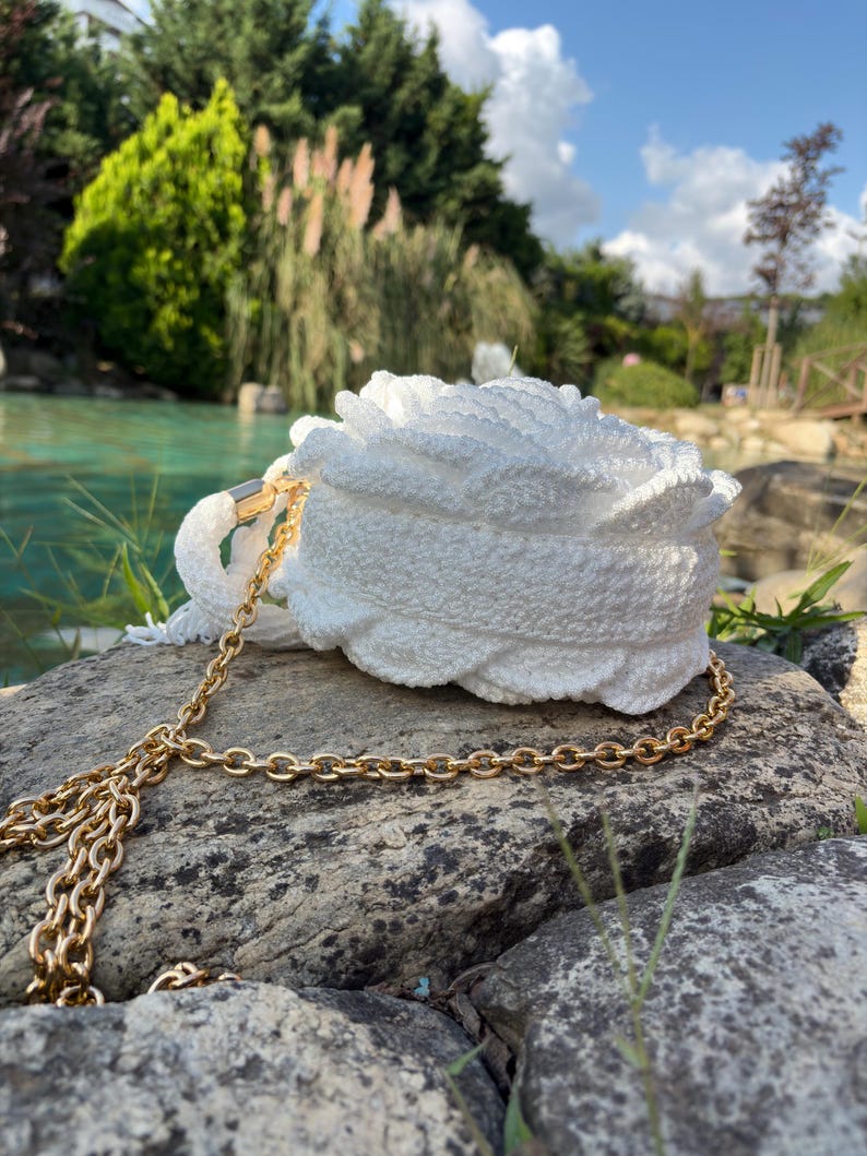Handmade White Rose Crochet Bag – Elegant Floral Shoulder & Handbag ...