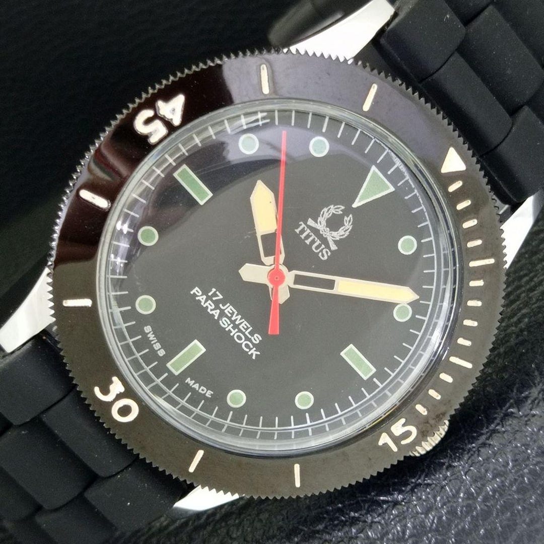 Vintage Titus Hand-winding Swiss Mens Turnable Bezel Black Dial Watch ...