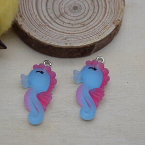 10 Resin Adorable Hippocampus Charms Earring Necklace Bracelet Bead ...