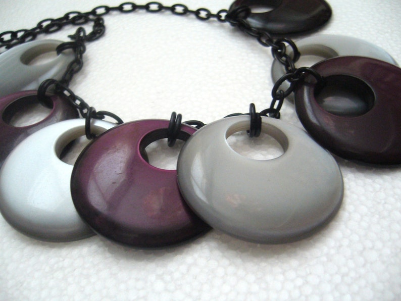 Vintage Early Plastic Lucite Loops Chain Necklace - Etsy