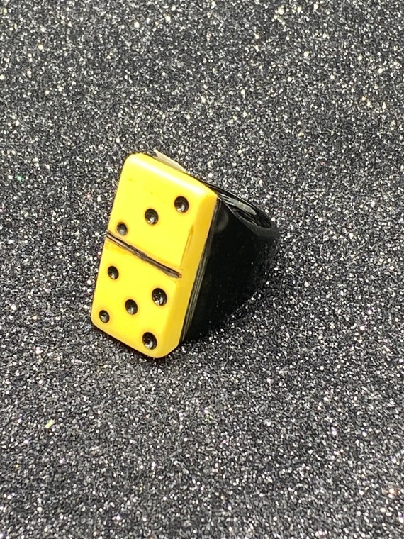 Vintage bakelite domino prison ring - Gem