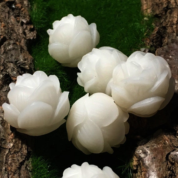Lotus Carve Bead White Bodhi Seed Carved Bodhi Root Bead - Etsy