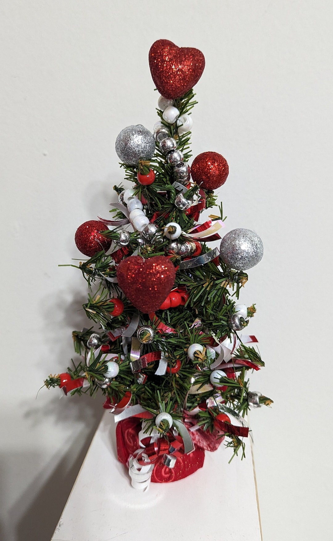 8 Inch Red Sweetheart Tree - Etsy