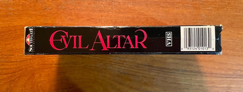 Evil Altar - Robert Z'dar 1989 Horror VHS Video Tape - Etsy