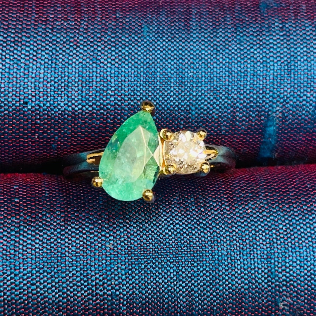 Emerald Diamond Toi Et Moi 18K Yellow Gold Size 7.5 - Etsy