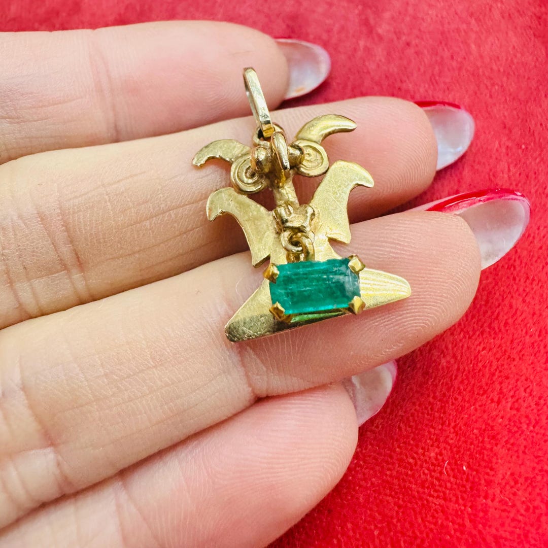 Solid 14K Yellow Gold Pre Colombian Emerald Eagle Figural Pendant - Etsy