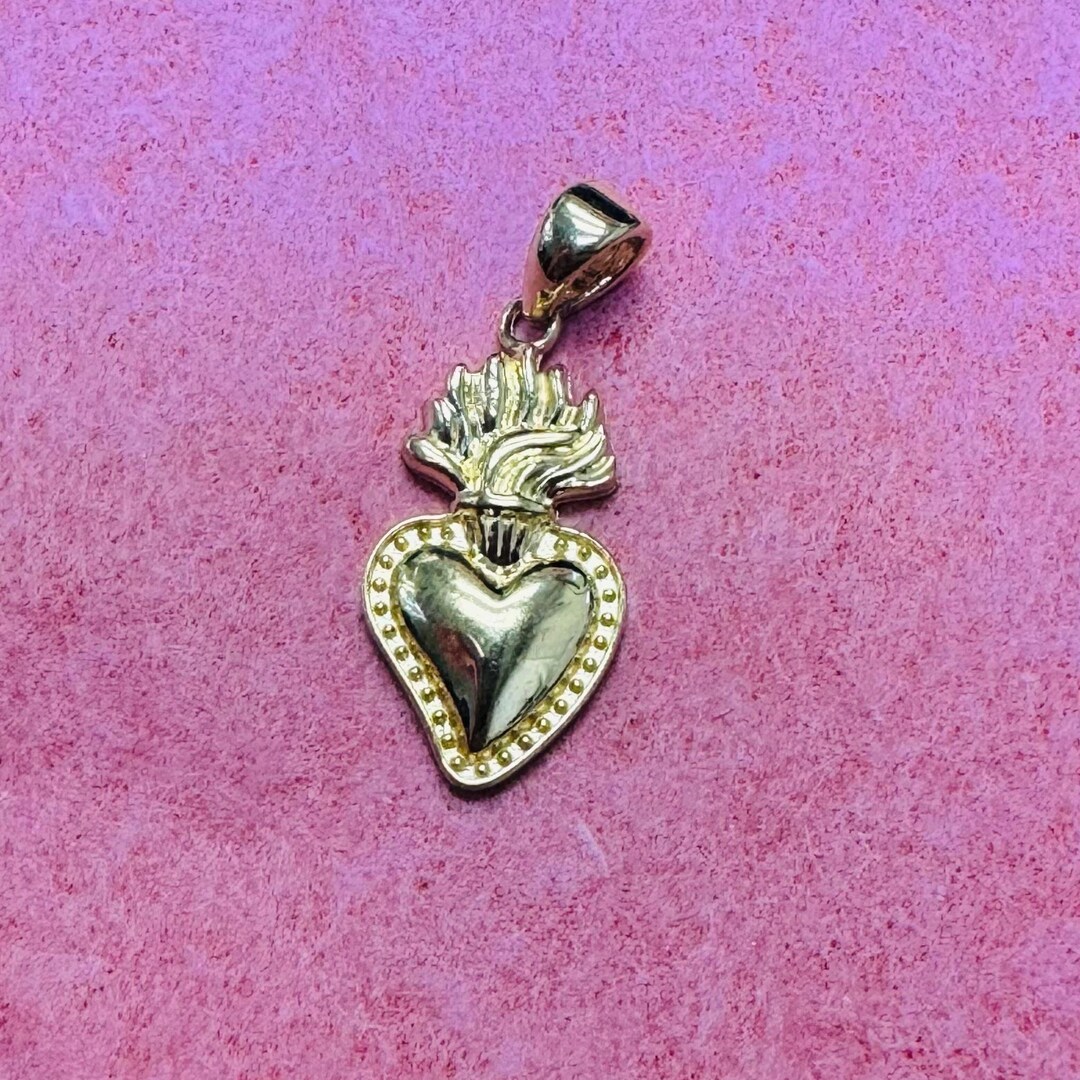 Cute Solid 14K Yellow Flaming Heart Charm Pendant - Etsy