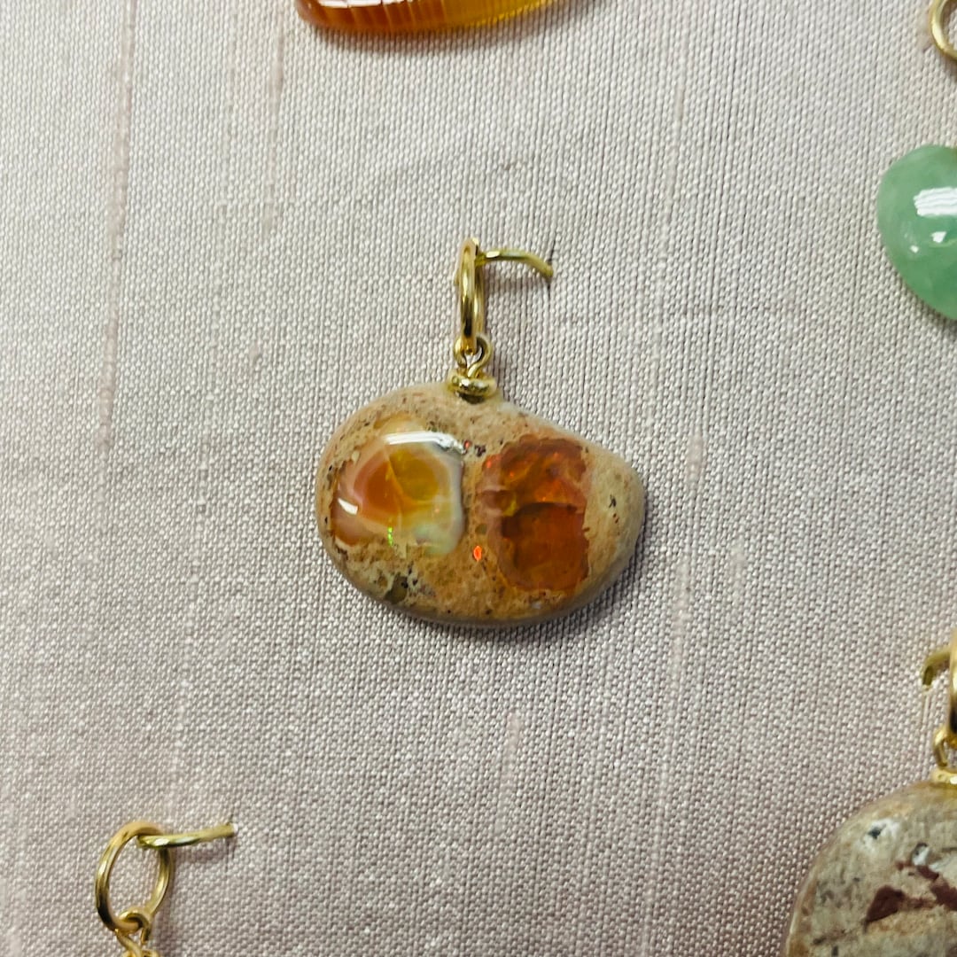 Natural Uniqie Orange Boulder Opal With 14K Gold - Etsy
