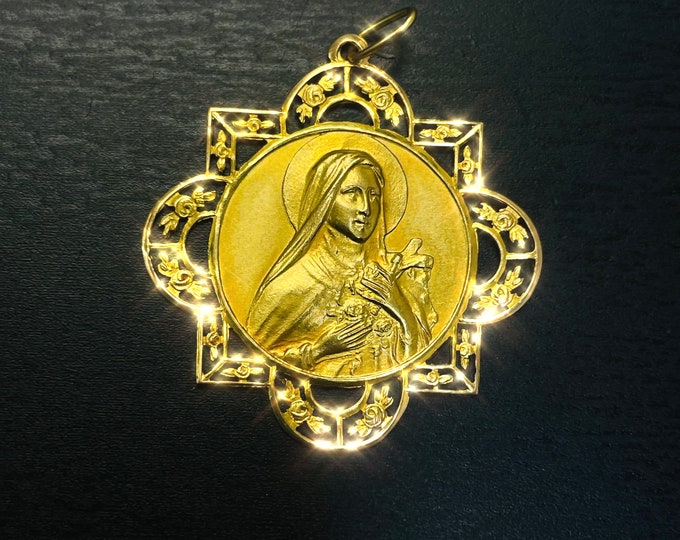 Solid 18K Yellow Gold Religious Icon Virgin Mother Mary Catholic ...
