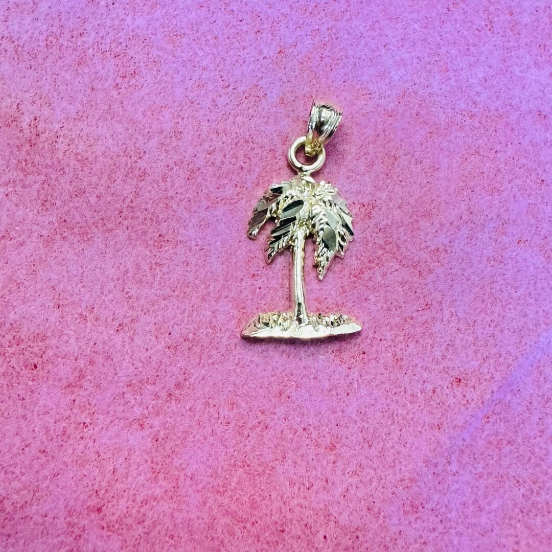 Cute! Solid 10K Yellow Gold Sparkling Diamond Cut Palm Tree Tropical ...