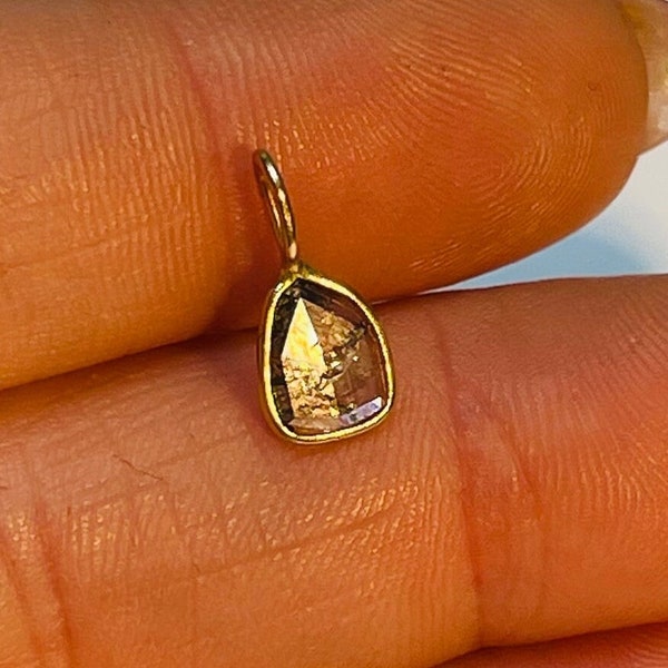 Shimmering Pendant - Etsy