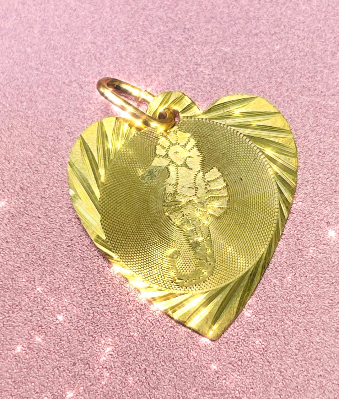 Engine Turned Solid 10K Yellow Gold Sea Horse Ocean Fish Charm Pendant ...