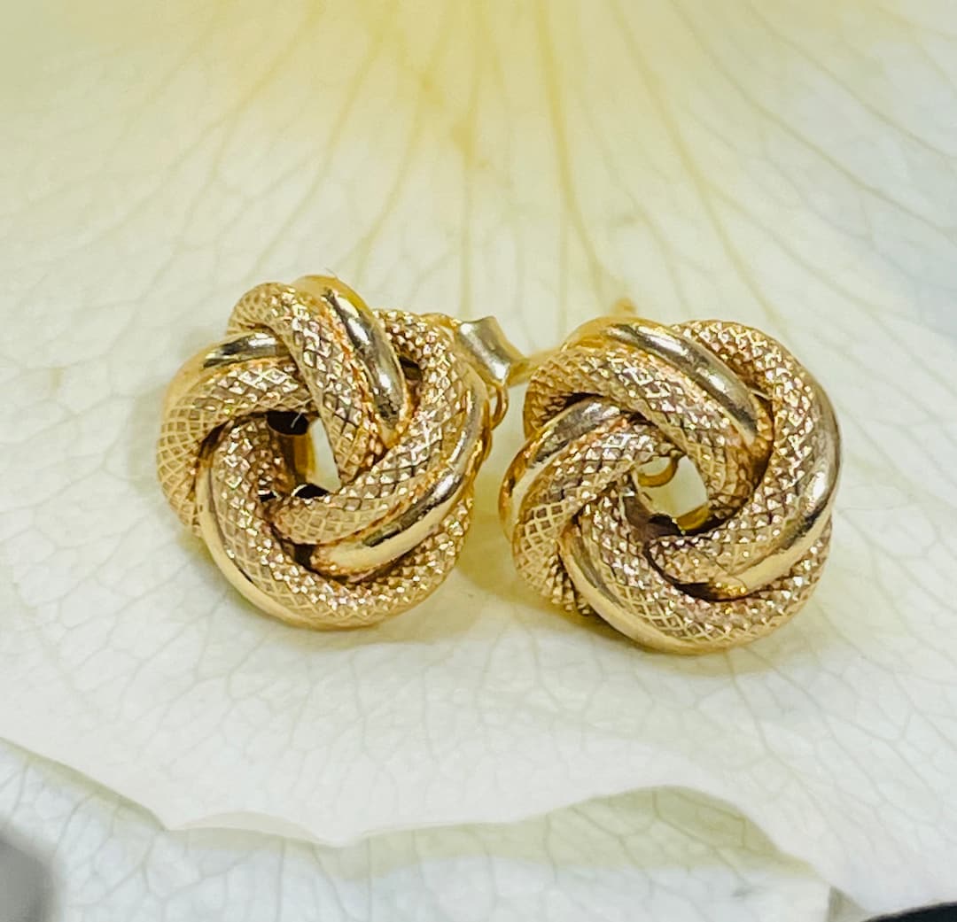 10mm Textured 14K Yellow Gold Knot Earring Studs - Etsy