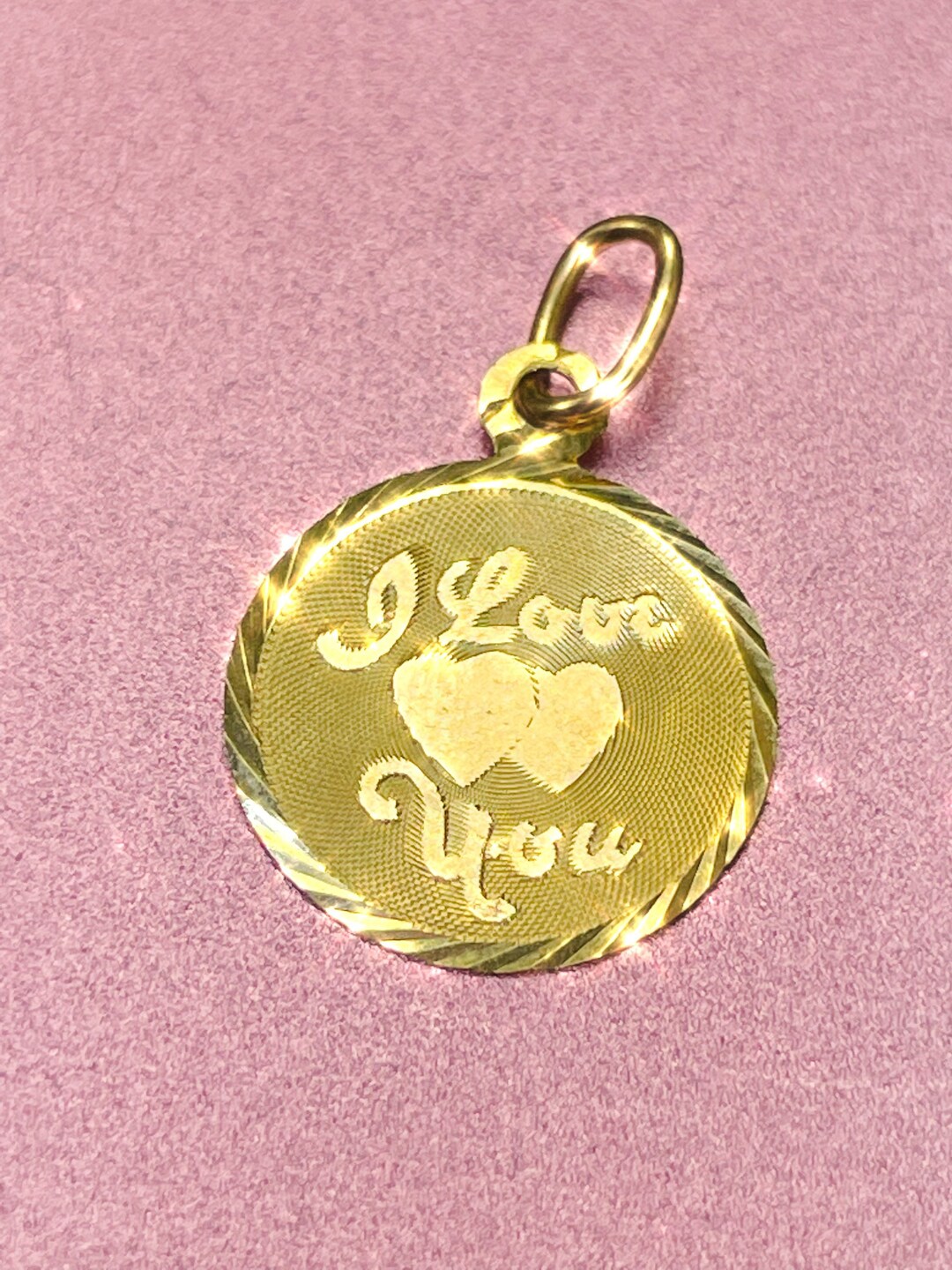 Engine Turned Solid 10K Yellow Gold I Love You Round Medallion - Etsy