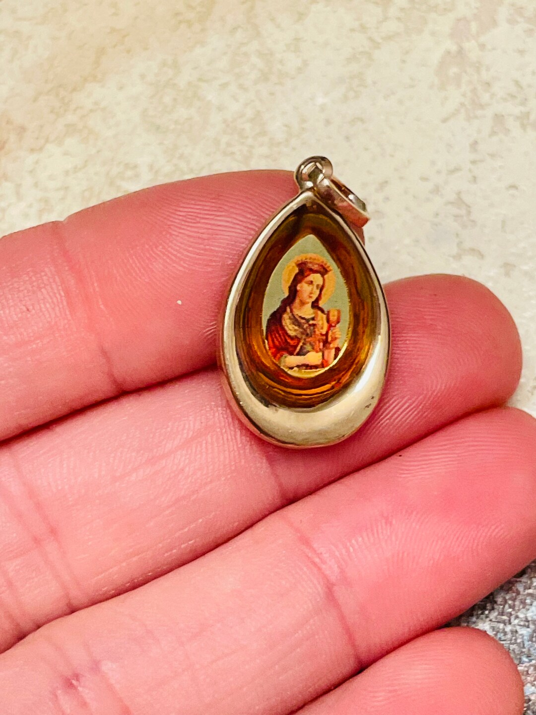Vintage Shaped Solid 10K Yellow Gold Religious Icon Catholic Christian ...