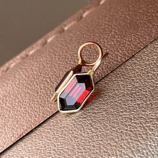 Hexagon Pendant Mount - Etsy