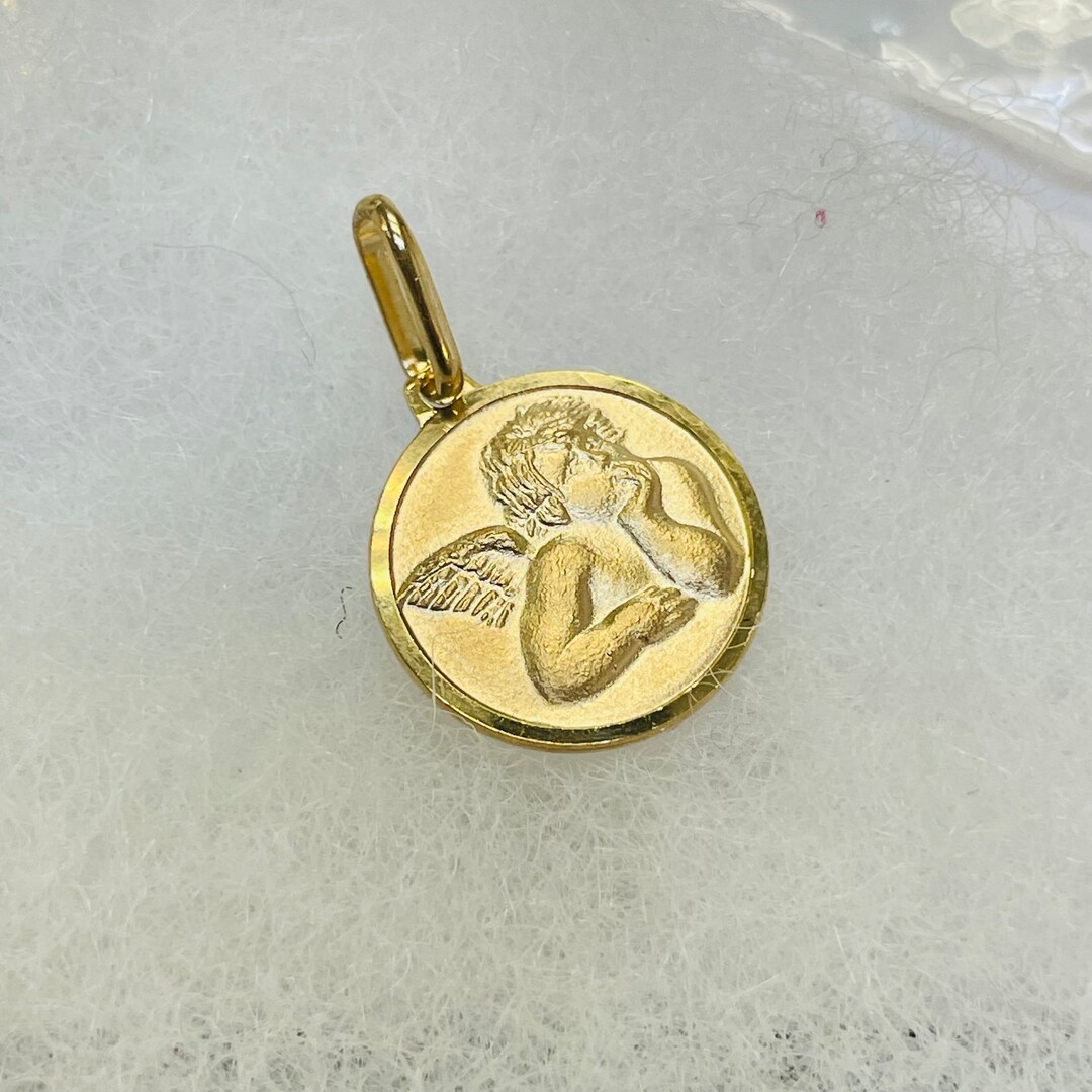 Cute Solid 14K Yellow Gold Cherub Thinking Angel Round Shaped Medallion ...