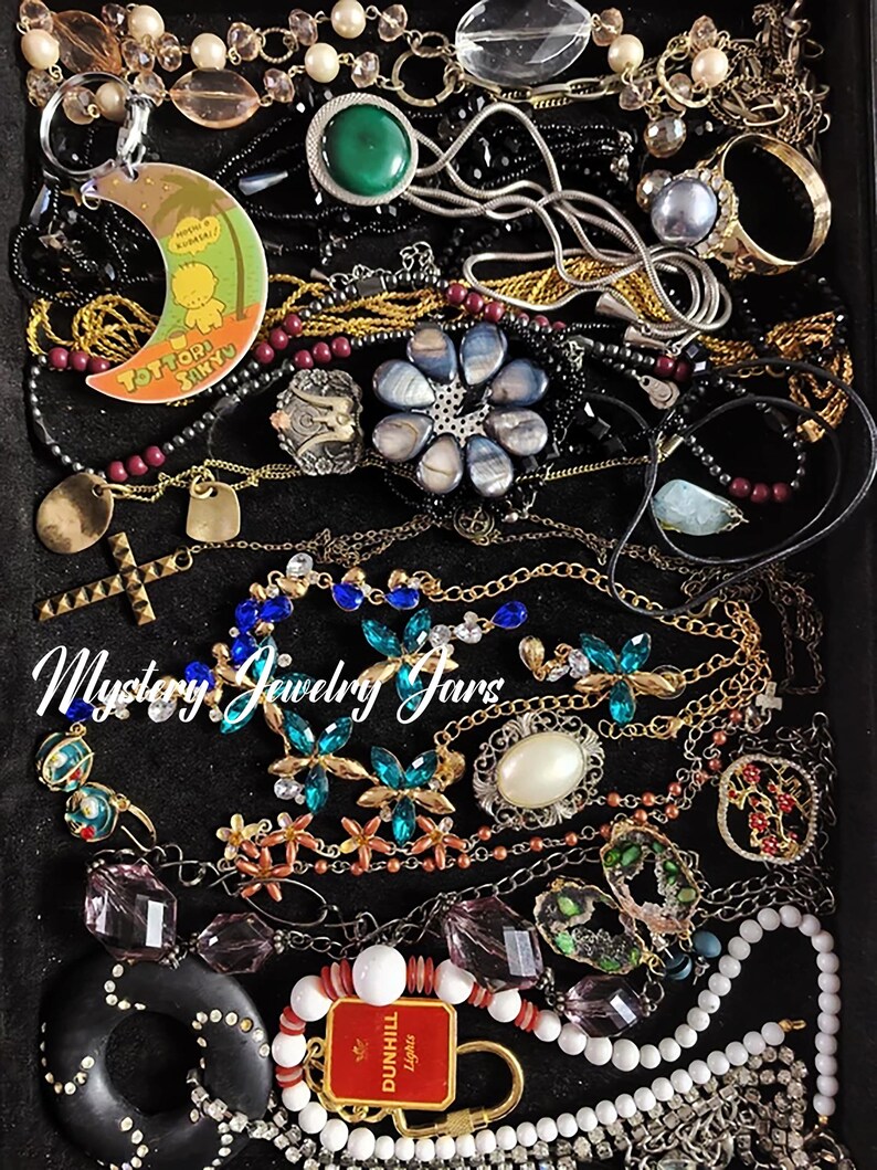 Mysterious Jewelry Jar - Vintage Series Treasure Jar, Selected Necklace ...