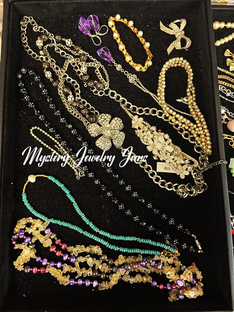 Mysterious Jewelry Jar - Vintage Series Treasure Jar, Selected Necklace ...