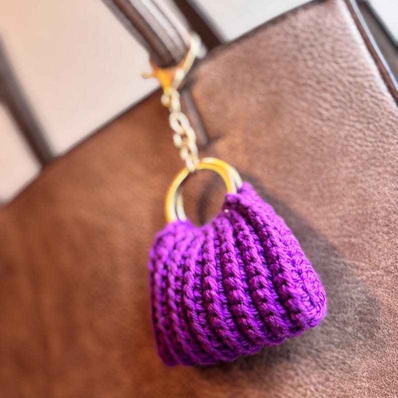 Crochet Mini Bag Keychain – Handmade Purse Key Ring – Small Bag Charm ...