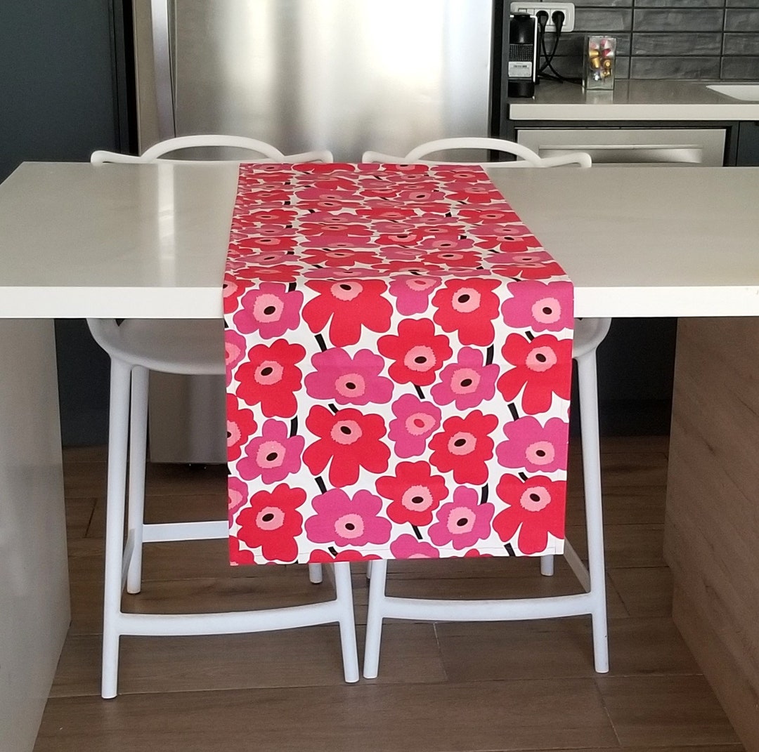 Marimekko Table Runner - Pieni Unikko Cotton Canvas. Poppies in Red and ...