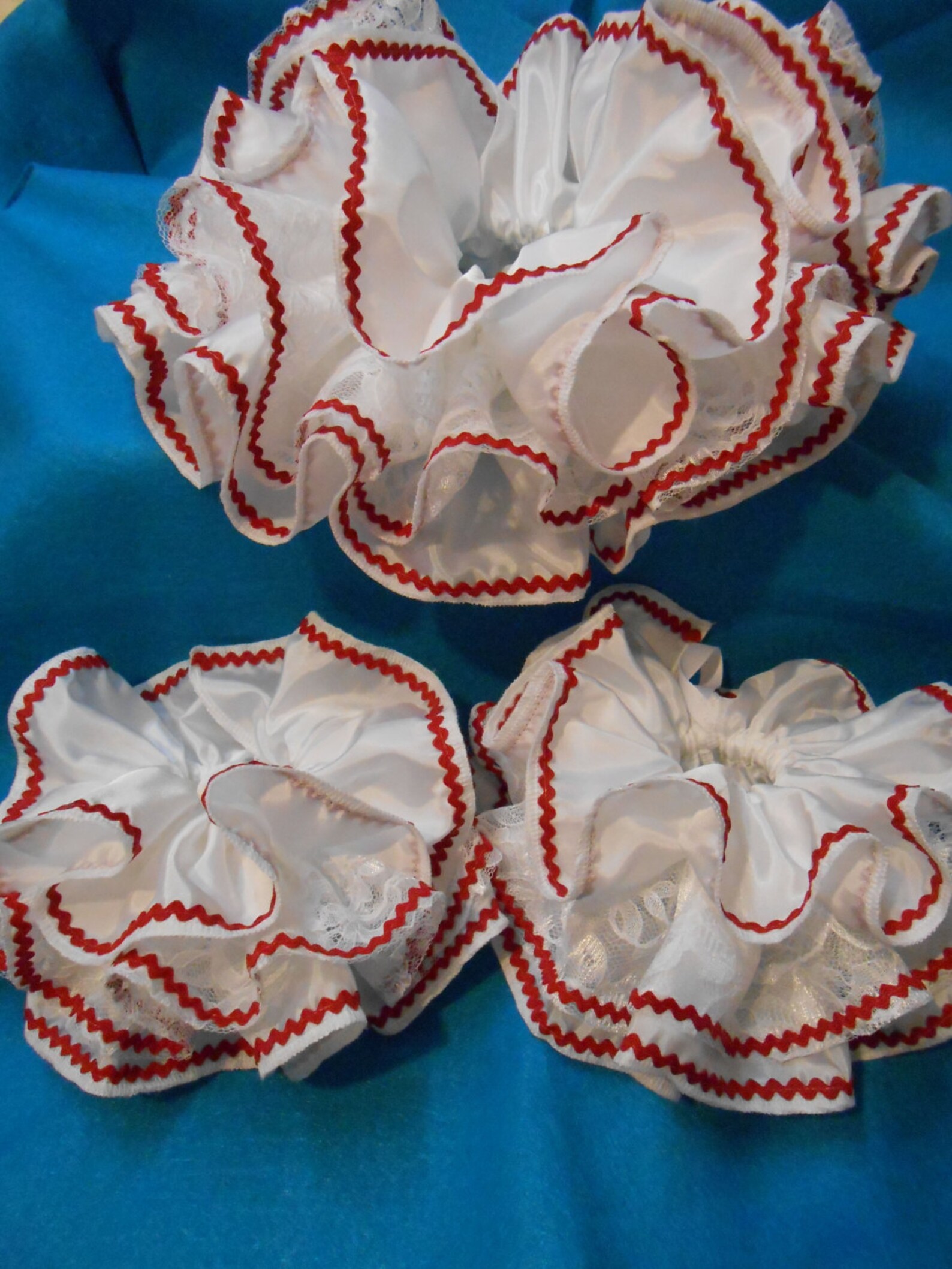 F017 Collar and Cuffs Set Circus Clown Gorgeous Triple Ruffle - Etsy