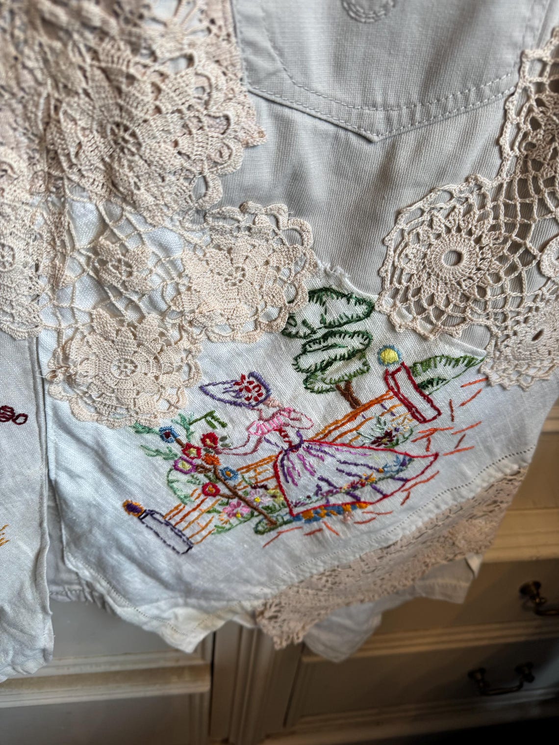 Unique Stunning Quirky Vintage Floral Embroidery Embellished Skirt 16 ...