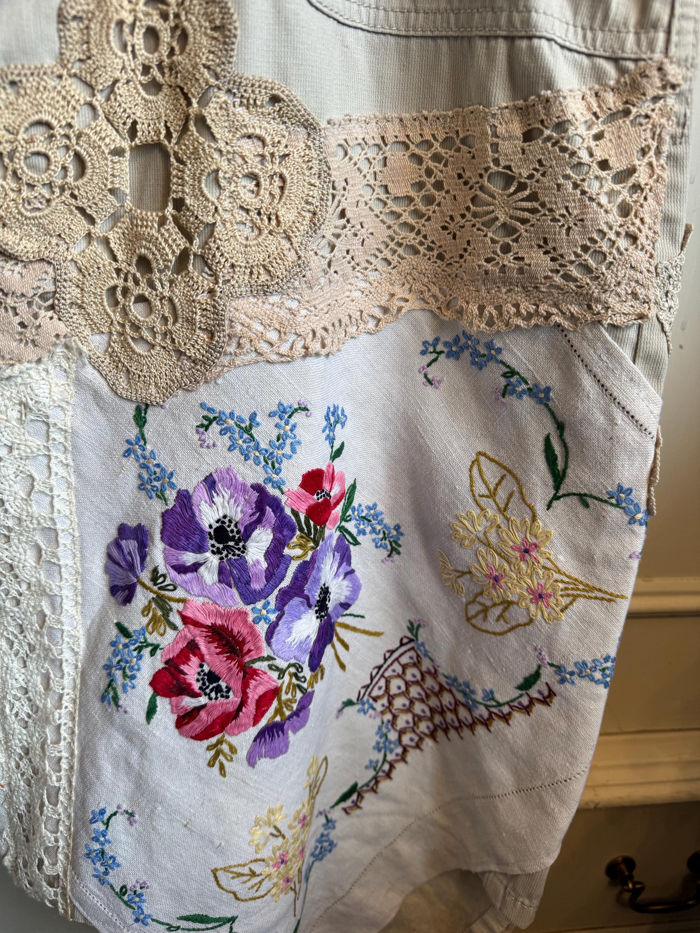 Unique Stunning Quirky Vintage Floral Embroidery Embellished Skirt 16 ...